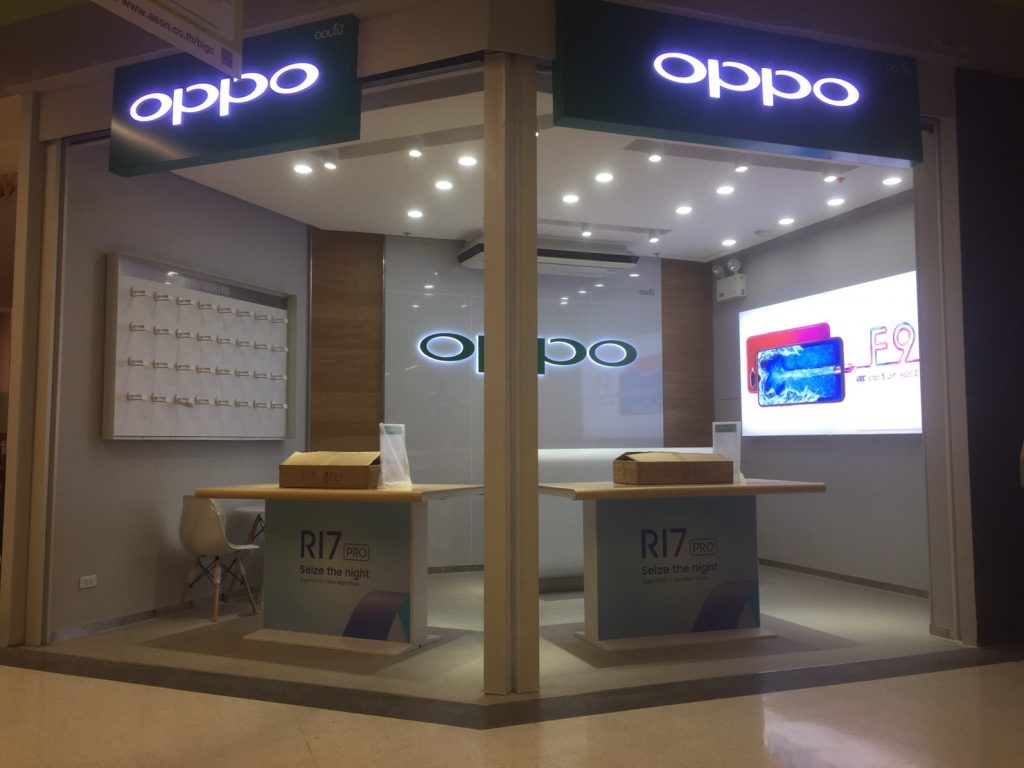 Oppo Branch Big C Pangkhon - The Infinity Grand Co.,Ltd